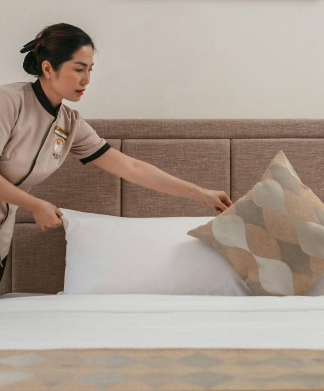 Amenities & Services - Hotel Darshan Amreli